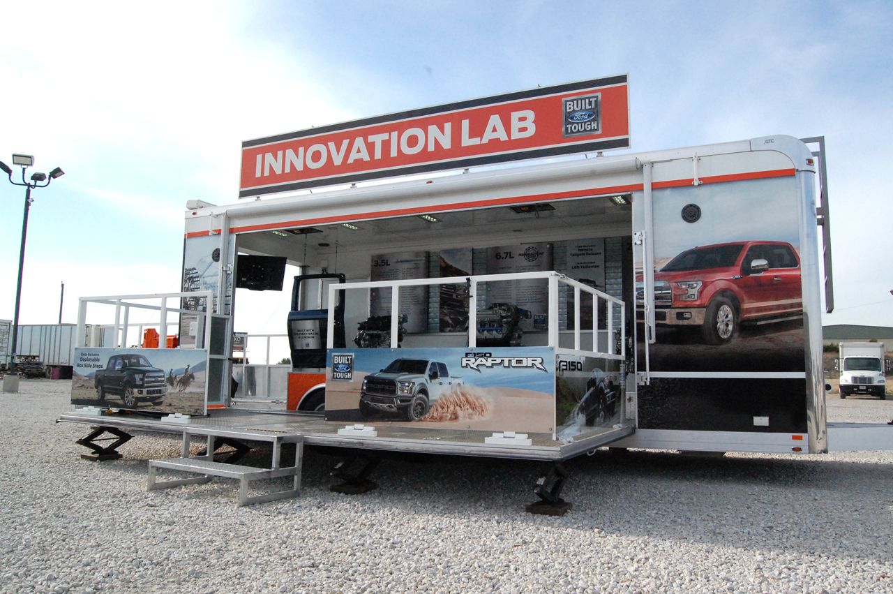 innovation_lab_nascar_front_open_2